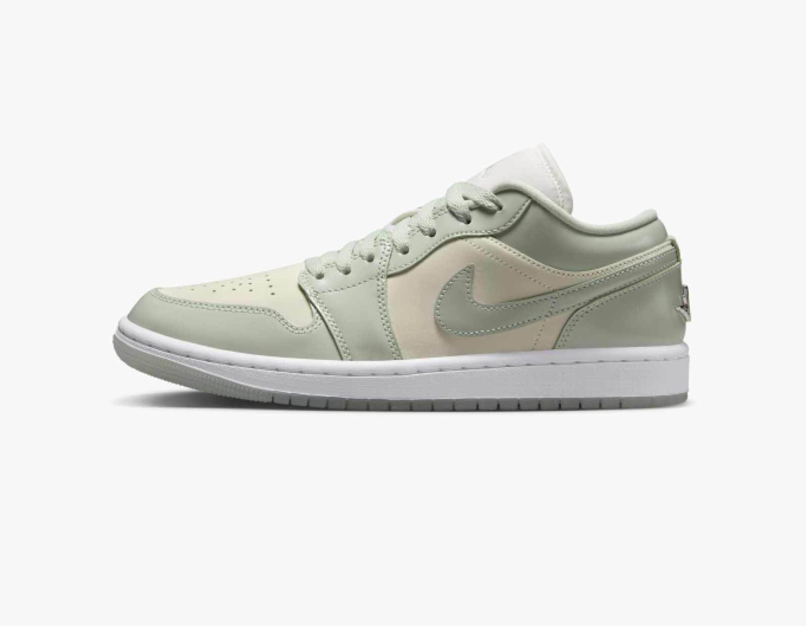 耐克(Nike)Jordan专区-乔丹运动鞋-球衣-配件-NIKE 中文官方网站