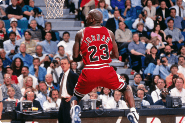 Air Jordan 12 复刻版和元年款典藏系列 -NIKE 中文官方网站