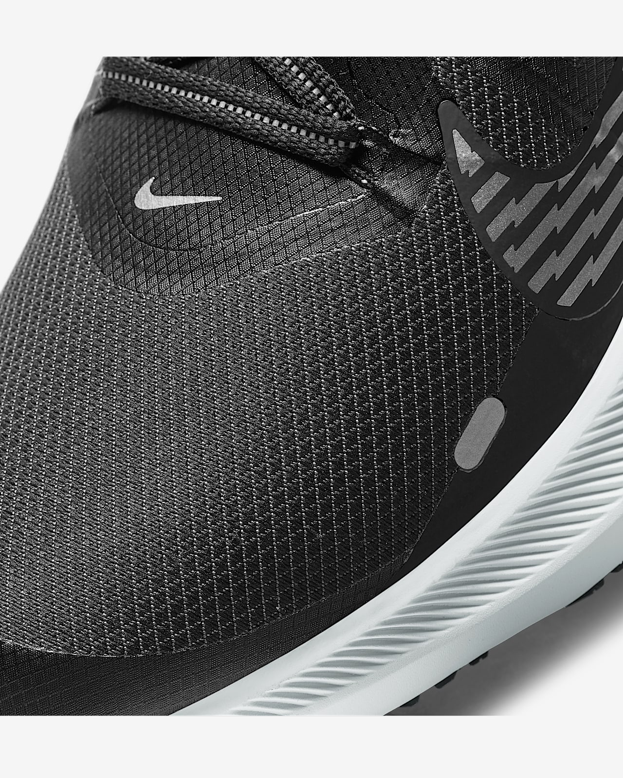 Nike Winflo 7 Shield 男子跑步鞋-NIKE 中文官方网站