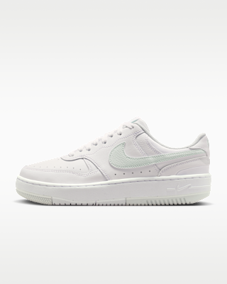 Nike Gamma Force 女子运动鞋-NIKE 中文官方网站